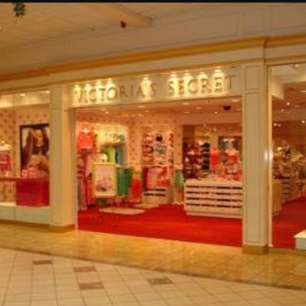 Victoria's Secret PINK - 3100 SW College Rd