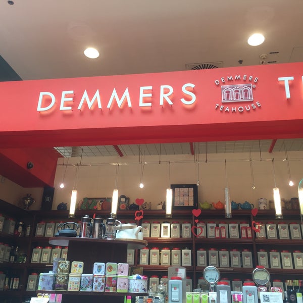 Demmers Teahouse - Tea Room