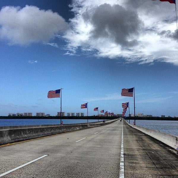 Teodoro Moscoso Bridge - 13 tips from 713 visitors