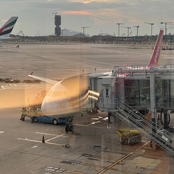 Gate 34