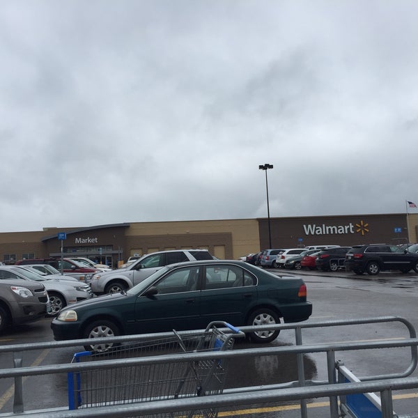 Walmart Supercenter - Big Box Store in Glen Carbon