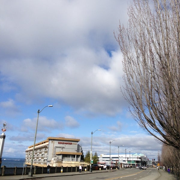 Seattle Waterfront - Waterfront in Seattle Central Business District