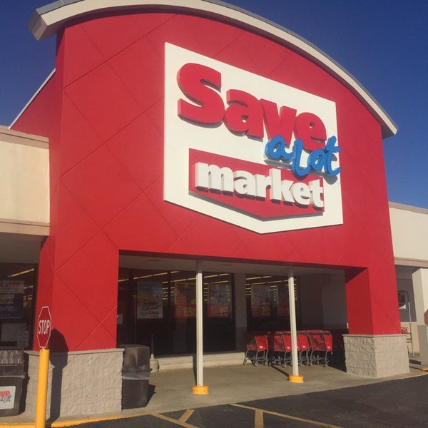 Save-A-Lot - Grocery Store in Saint Charles