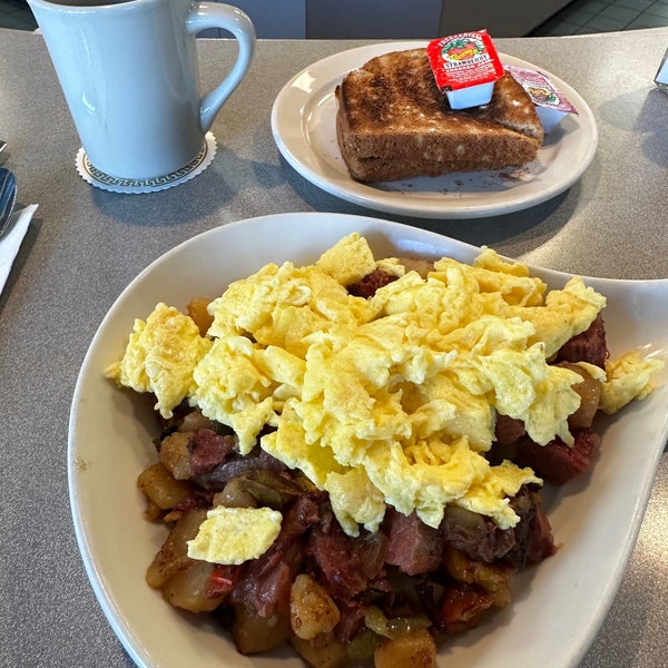 Bay Cafe - Fishermen's Terminal - Interbay - 21 tips from 682 visitors