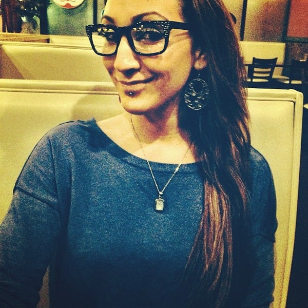 Michelle Whiteley's Instagram, Twitter & Facebook on IDCrawl