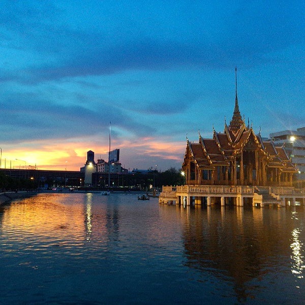 มหาวิทยาลัยรามคำแหง (Ramkhamhaeng University) - University