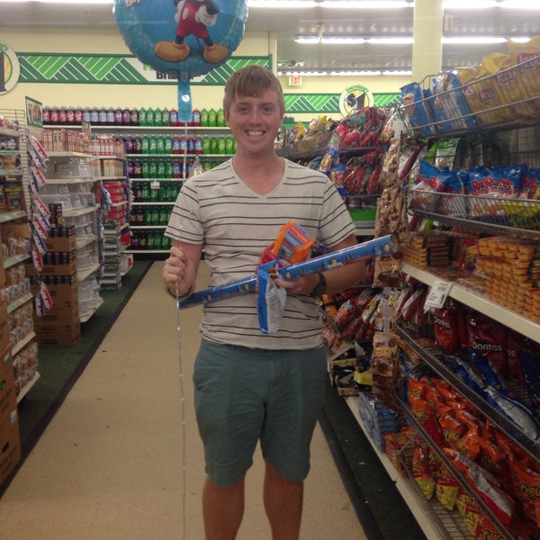 Dollar Tree - 4 tips from 441 visitors