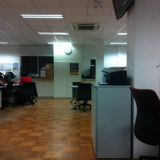 SingTel Paya Lebar Telephone Exchange - Hougang - 0 tips