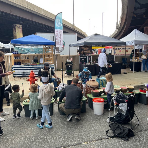 Baltimore Farmers' Market & Bazaar - Farmers Market in Downtown Baltimore