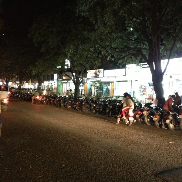 Jayanagar 4th Block - 14 tips from 1390 visitors