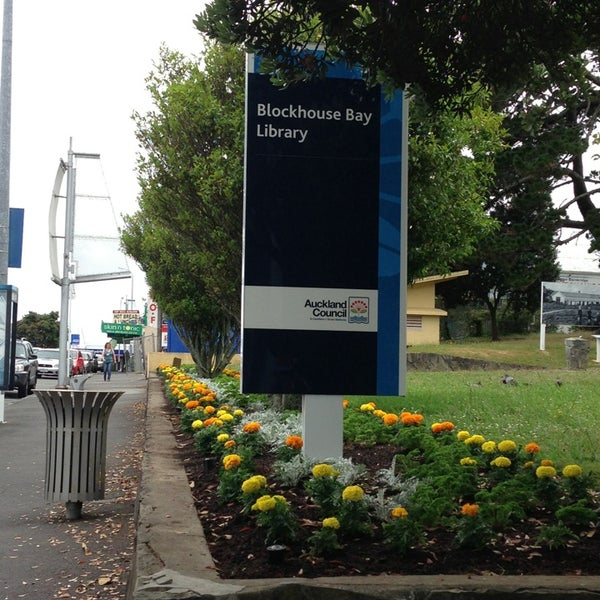 Blockhouse Bay Community Library - Blockhouse Bay, Auckland