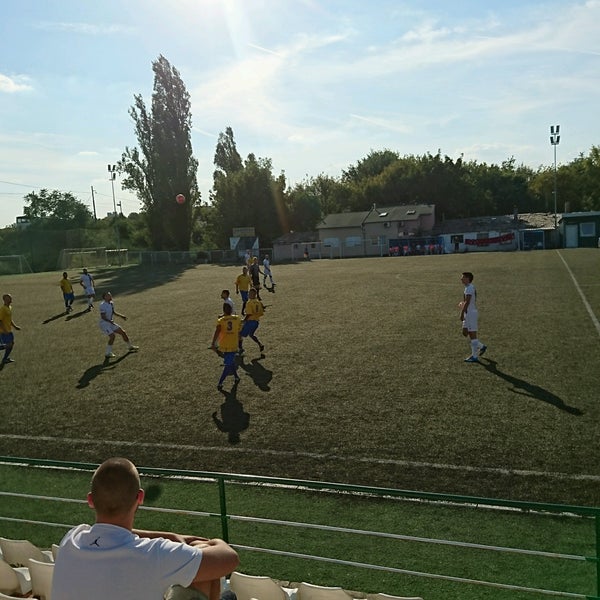 Stadion F.K. Brodarac - Fußballstadion in Novi Beograd Stadion F.K. Brodarac - Fußballstadion in Novi Beograd