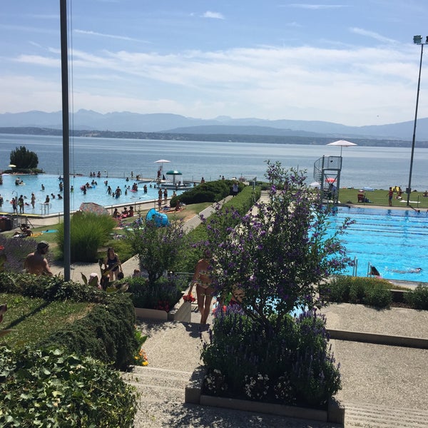 Piscine de Colovray - Swimming Pool