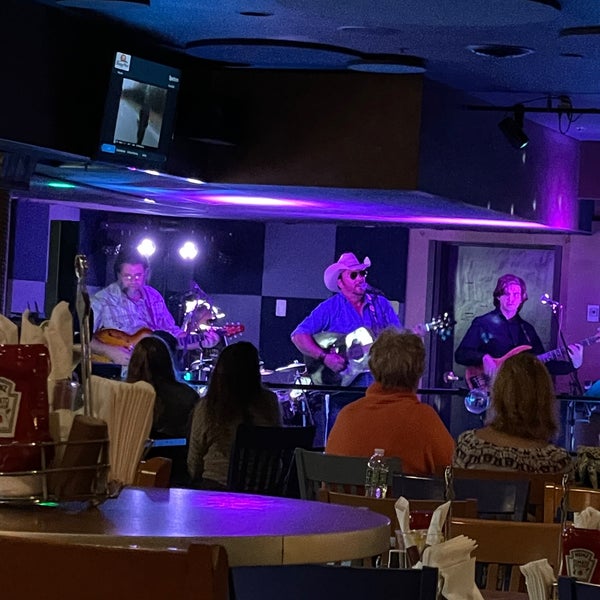 Dockside Lounge - Bar in Breezy Point