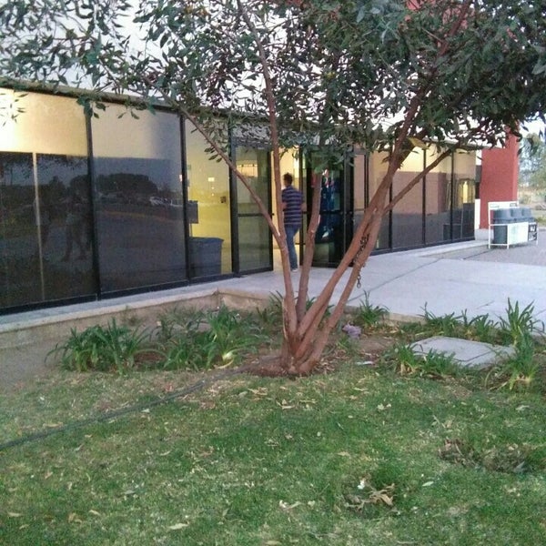 UTL | Edificio E - Redes y Telecomunicaciones - College Communications ...