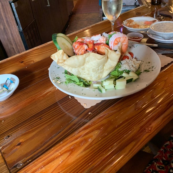 U.S.S. Chowder Pot III - 560 E Main St