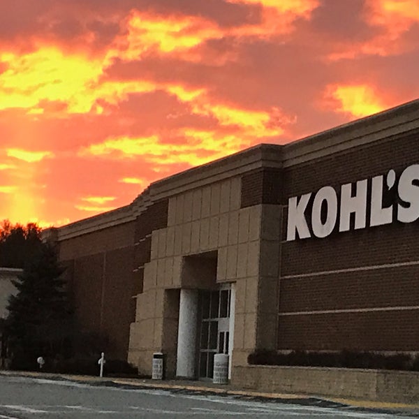 photos-at-kohl-s-139-church-st