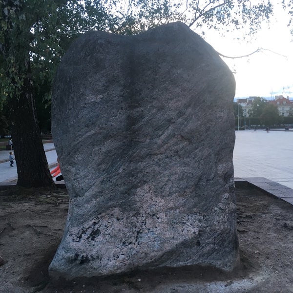 Invisible Man Statue - Monument in Vilnius