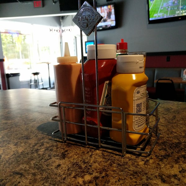 Valhalla Bar & Grill - 5 tips