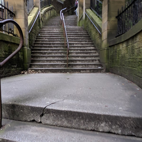 Photos at The News Steps - Waverley Station - Edinburgh, City of Edinburgh