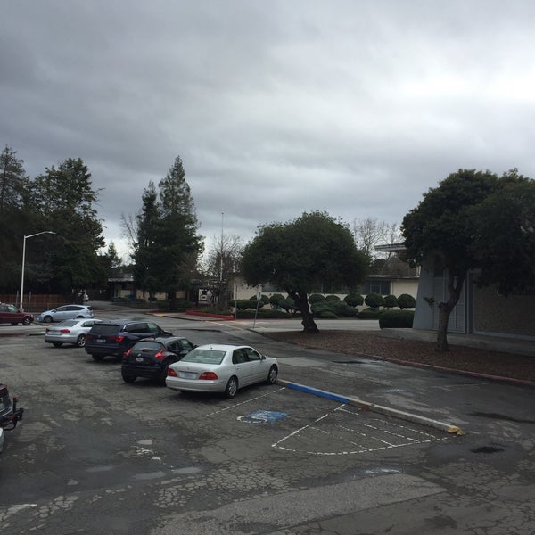 Foothill College - Middlefield Campus - Community College in Palo Alto