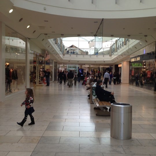 Metrocentre Red Mall - Shopping Mall