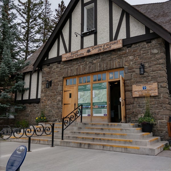 Banff Visitor Centre - 3 tips from 667 visitors