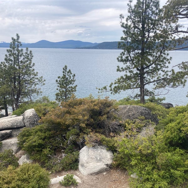 Sand Harbor Overlook - 2 tips