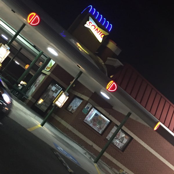 SONIC Drive In - Fast Food Restaurant