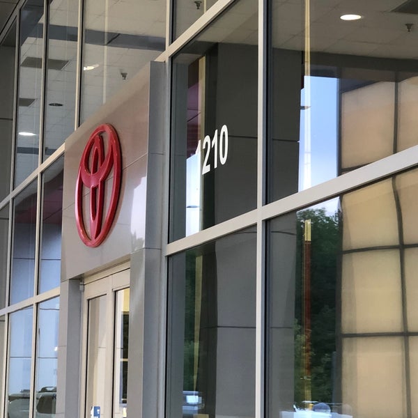 Hendrick Toyota Apex Reviews