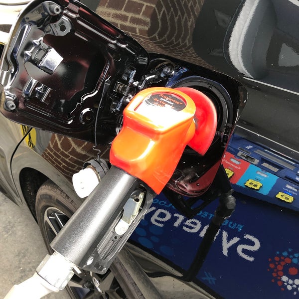 Han-Dee Hugo's - Fuel Station in Cary