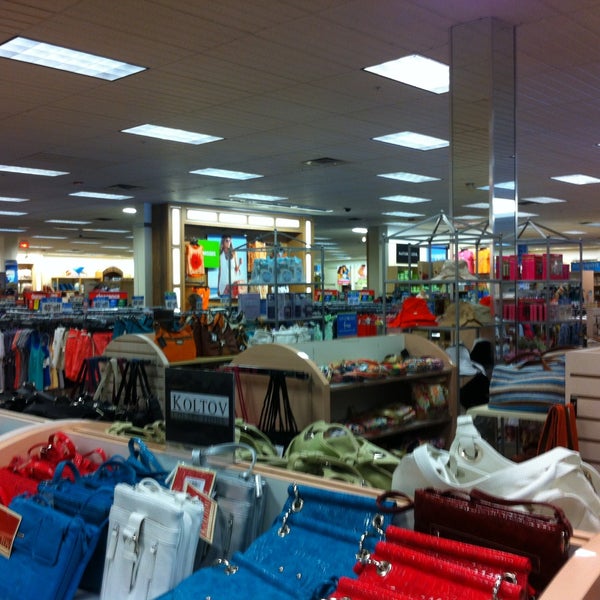 Bealls Store - Clothing Store in Naples