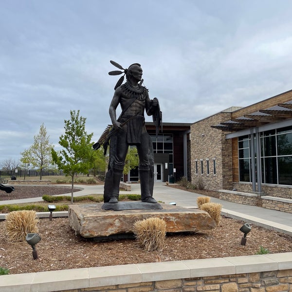 Chickasaw Nation Welcome Center - Tourist Information and Service