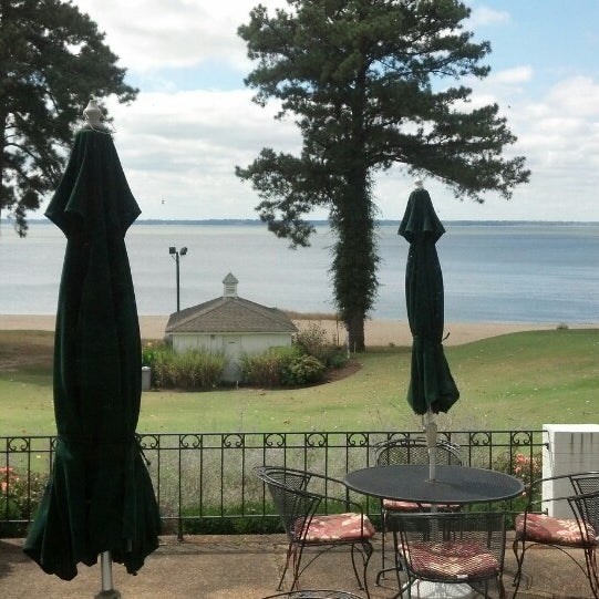James River Country Club - Golf Course in Newport News