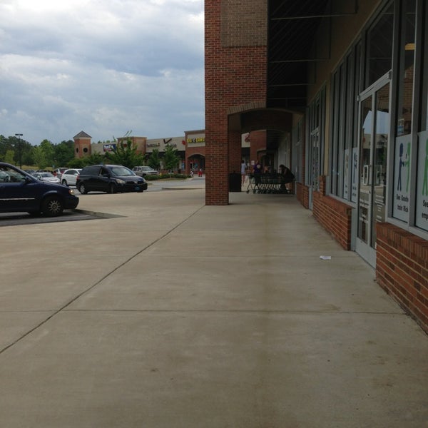 Dollar Tree - Columbus, GA