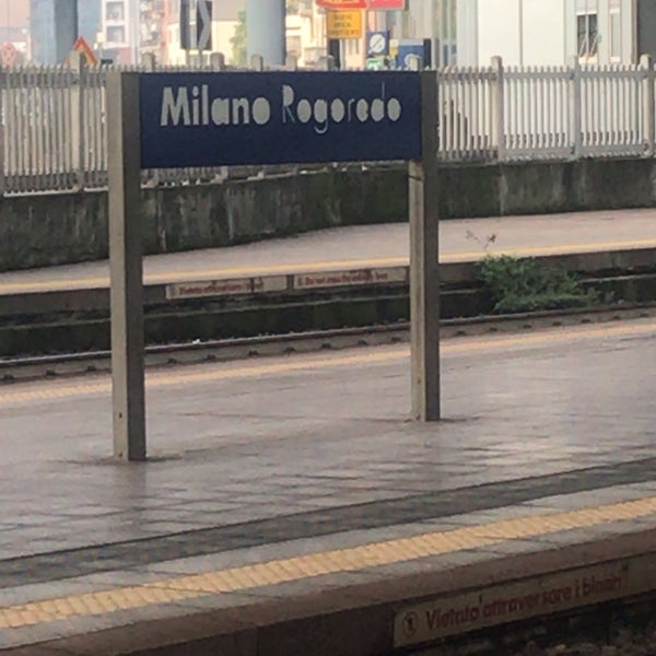 Stazione Milano Rogoredo - Rail Station in Milano