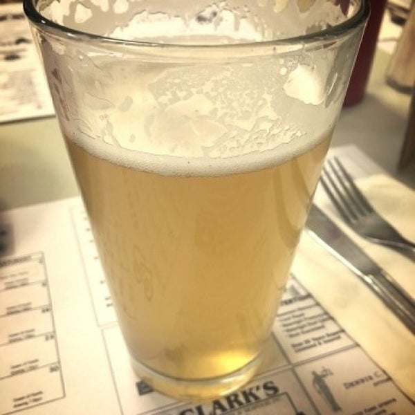 Hamburg Moose Lodge - Structure in Hamburg