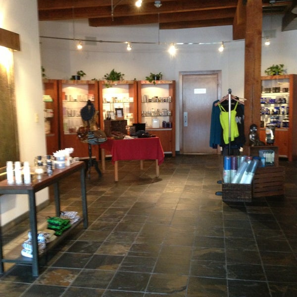 Kaya Day Spa - Spa in West Town