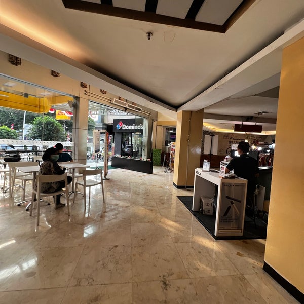 Menteng Huis - Shopping Mall in Jakarta Pusat