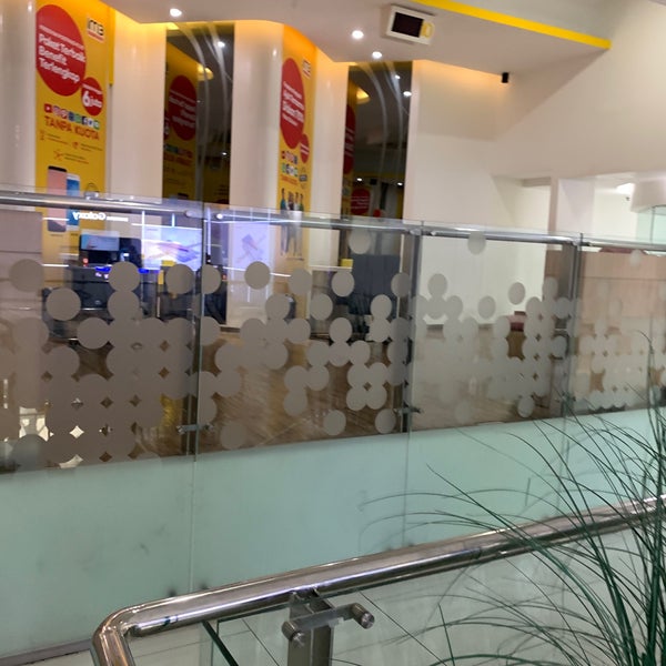 Galeri Indosat - Mobile Phone Store
