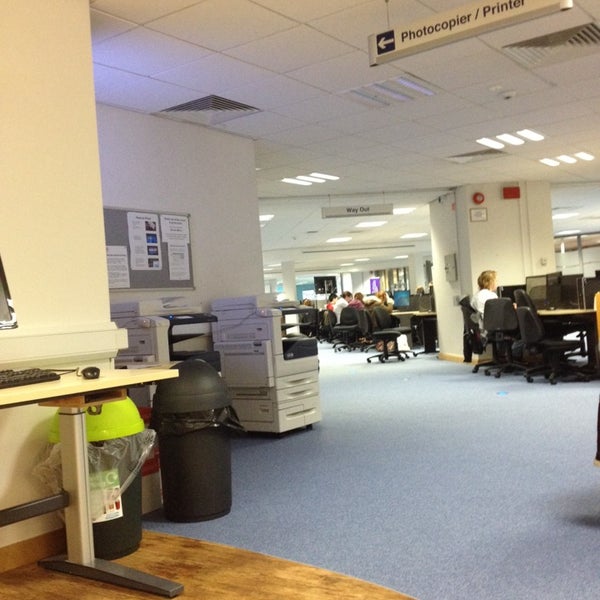 Bournemouth Uni Library - 4 tips from 225 visitors