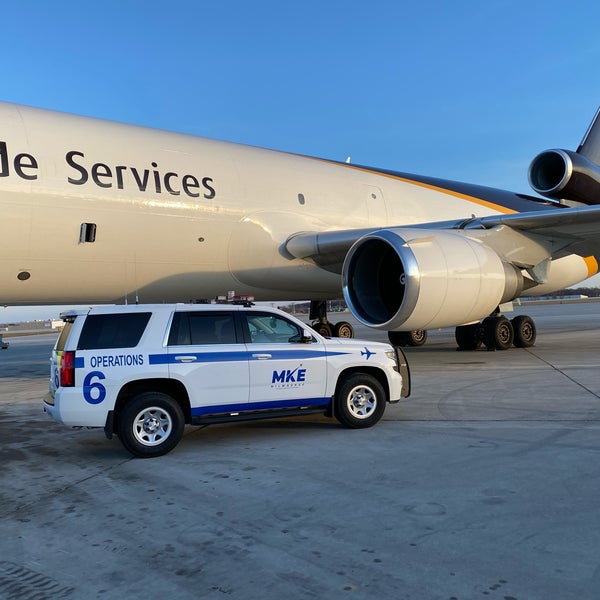 UPS Gateway - Mitchell Field - 1 tip