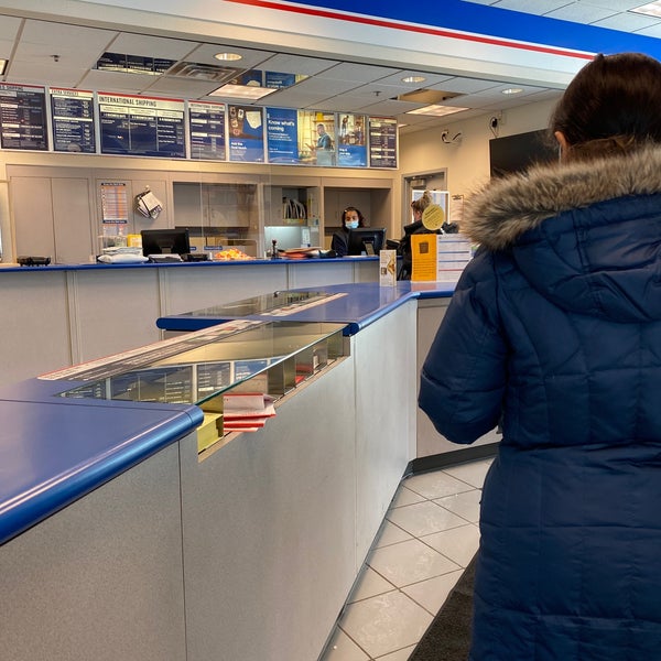 US Post Office - 200 E Centennial Dr