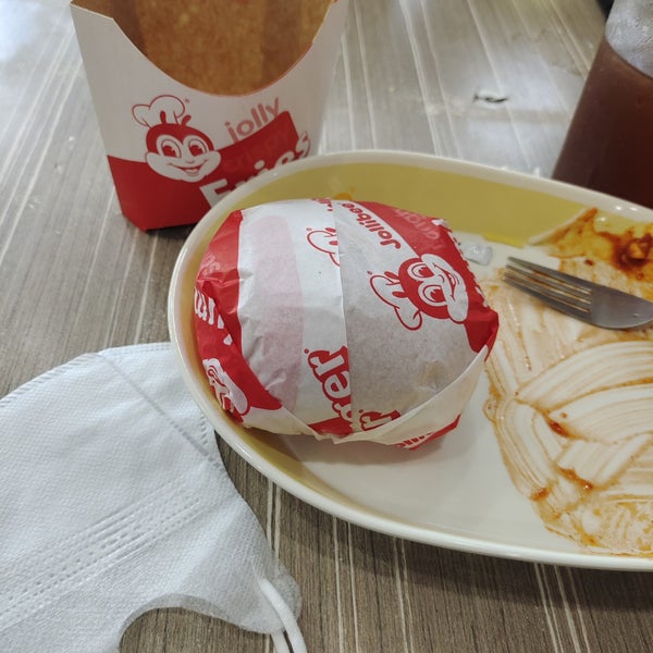 Jollibee - Fast Food Restaurant in Calamba City