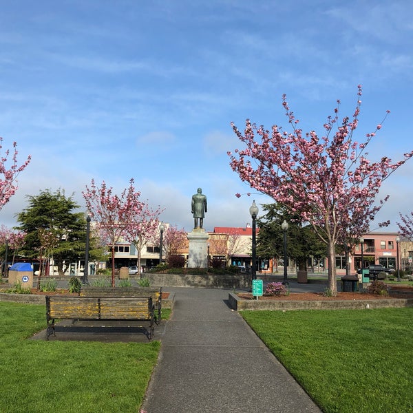 Arcata Plaza - Plaza