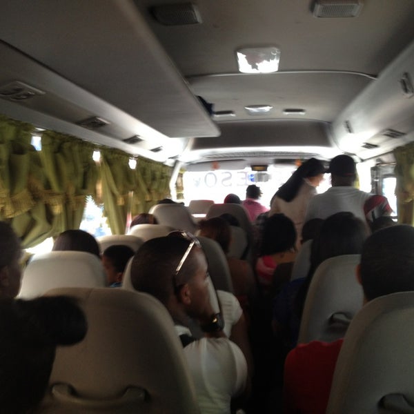 Parada ASOMIBA Bani - Santo Domingo - Estación de autobuses en El Centro