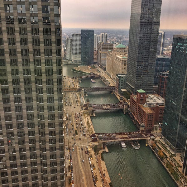 Photos at Kemper Building - Structure in The Loop