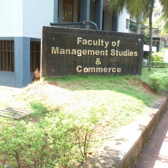 Faculty of Management Studies & Commerce - 3 tips