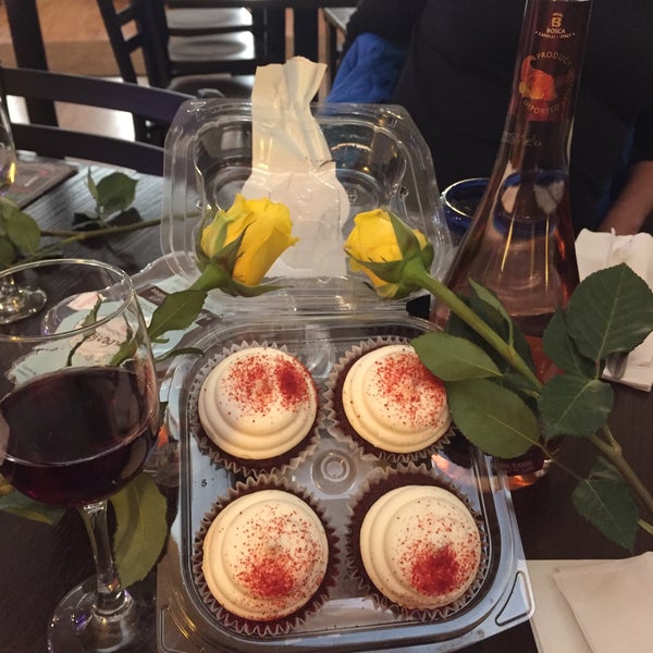 Dos Ricco's Mexican And Asian Fusion - Restaurant in Chicago