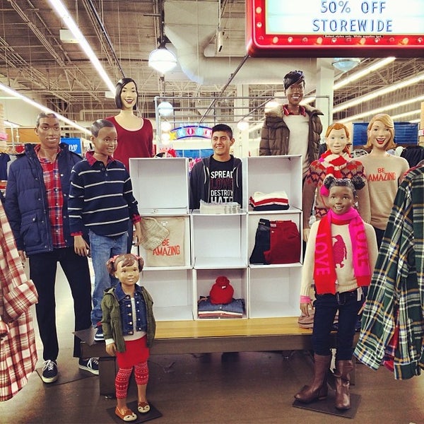 Old Navy Outlet - 4 tips